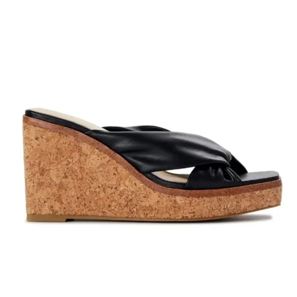 Time and Tru | Shoes | Time And Tru Cork Wedge Sandals Black Knot Strap ...